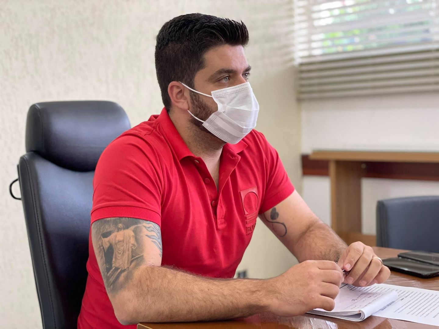 Em live, prefeito de Cajamar anuncia volta às aulas presenciais em março